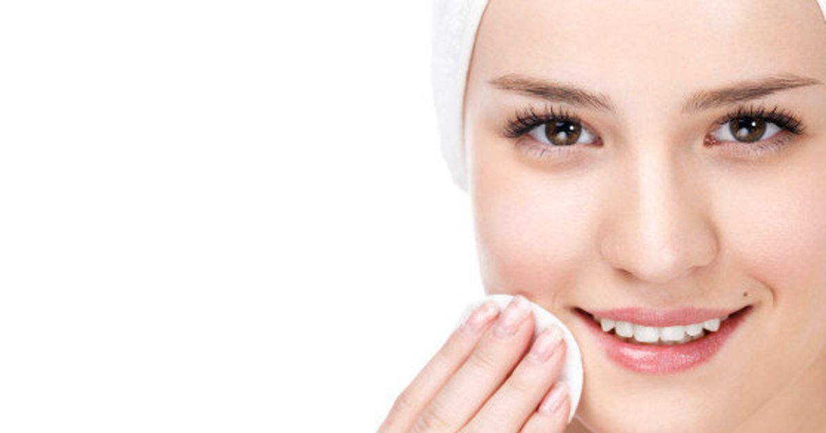 Homemade Tulsi Face Pack for Acne, Dark Spots & Pigmentation - 365 gorgeous